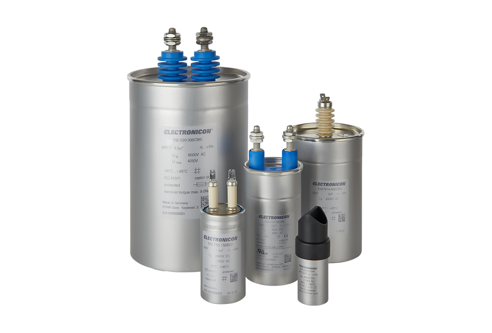 Universal AC/DC capacitors with integrated fuse | HY-LINE