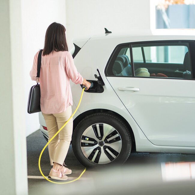 Whitepaper: User authentication for EV charging | HY-LINE